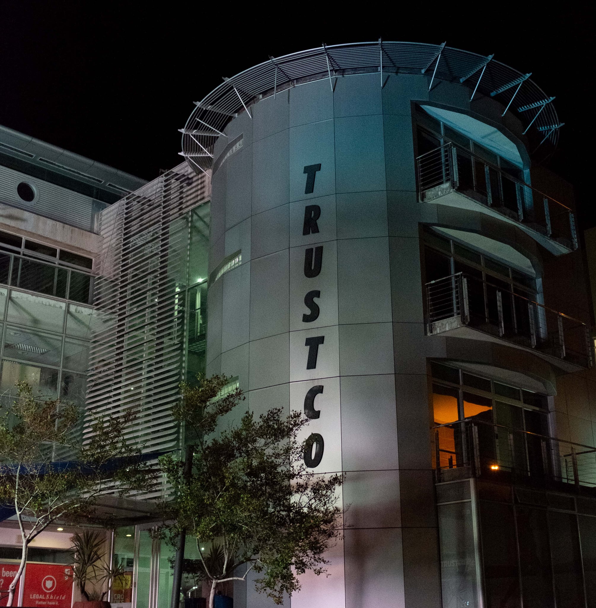 Access to Deposits Preserved Despite Trustco Bank's Suspension – Eagle FM